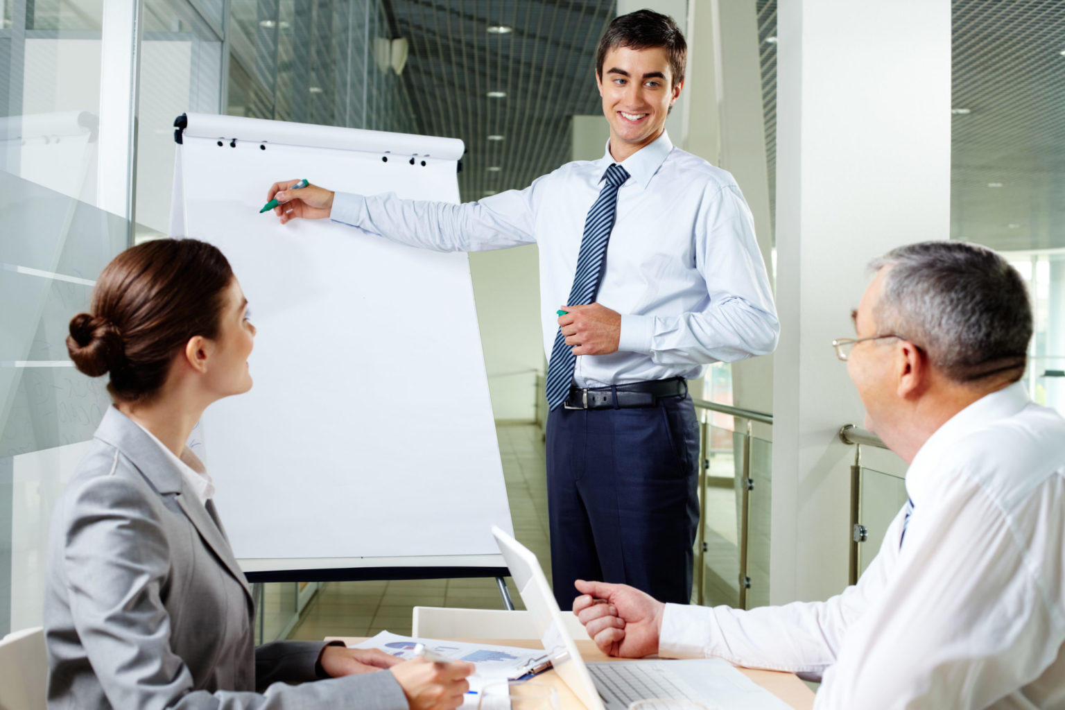 FAQ on Data Center Migration & Relocation l ServerLIFT®