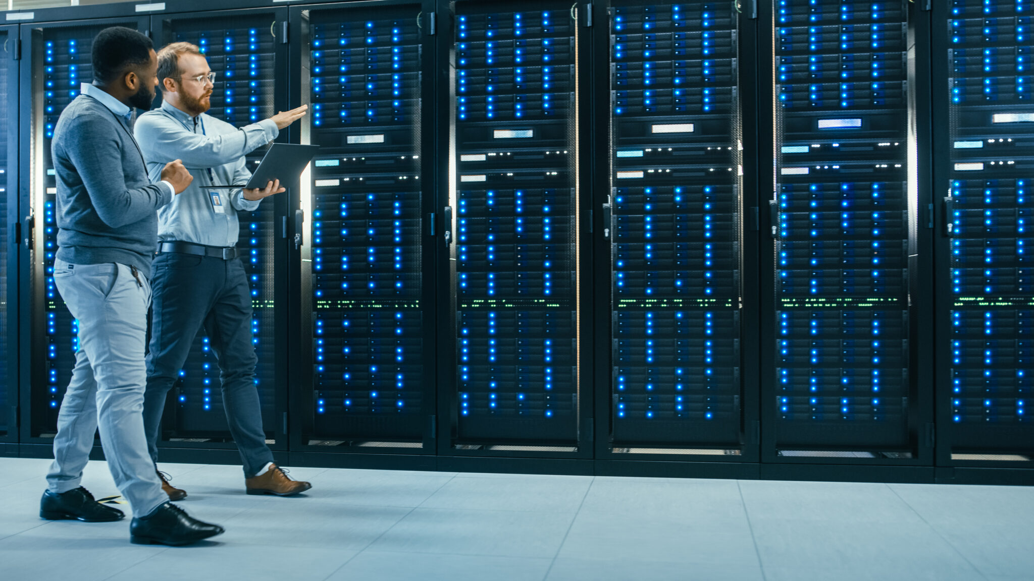 The Four Rules of Data Center Relocations | ServerLIFT®