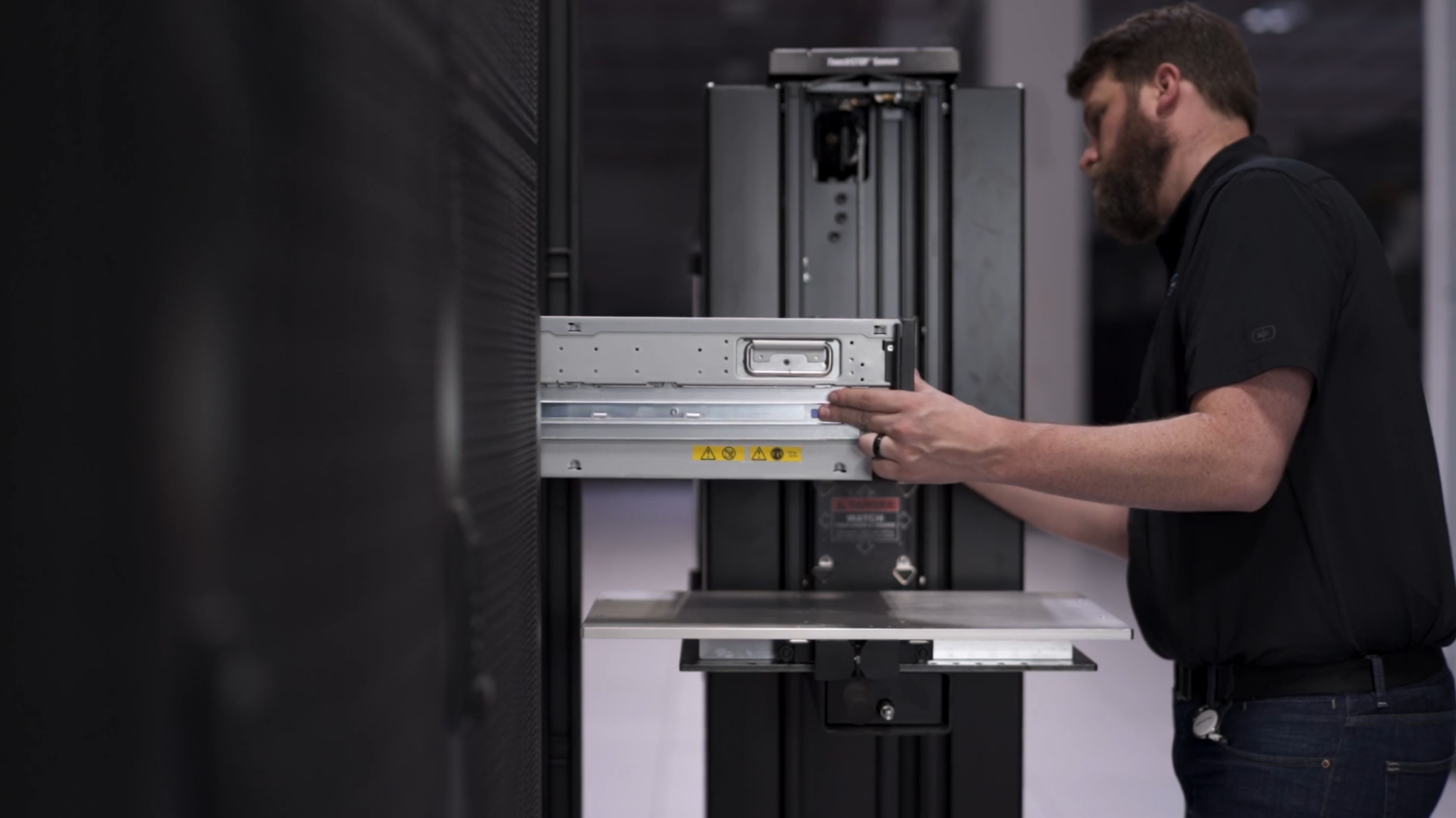 How to Install IBM Power Systems Servers in 4 Easy Steps | ServerLIFT®