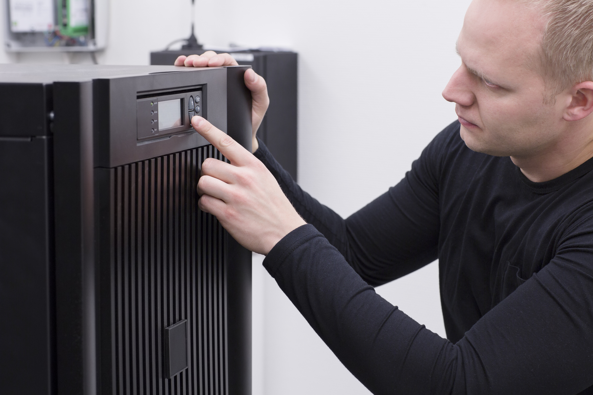 Planning Data Center Infrastructure | ServerLIFT®