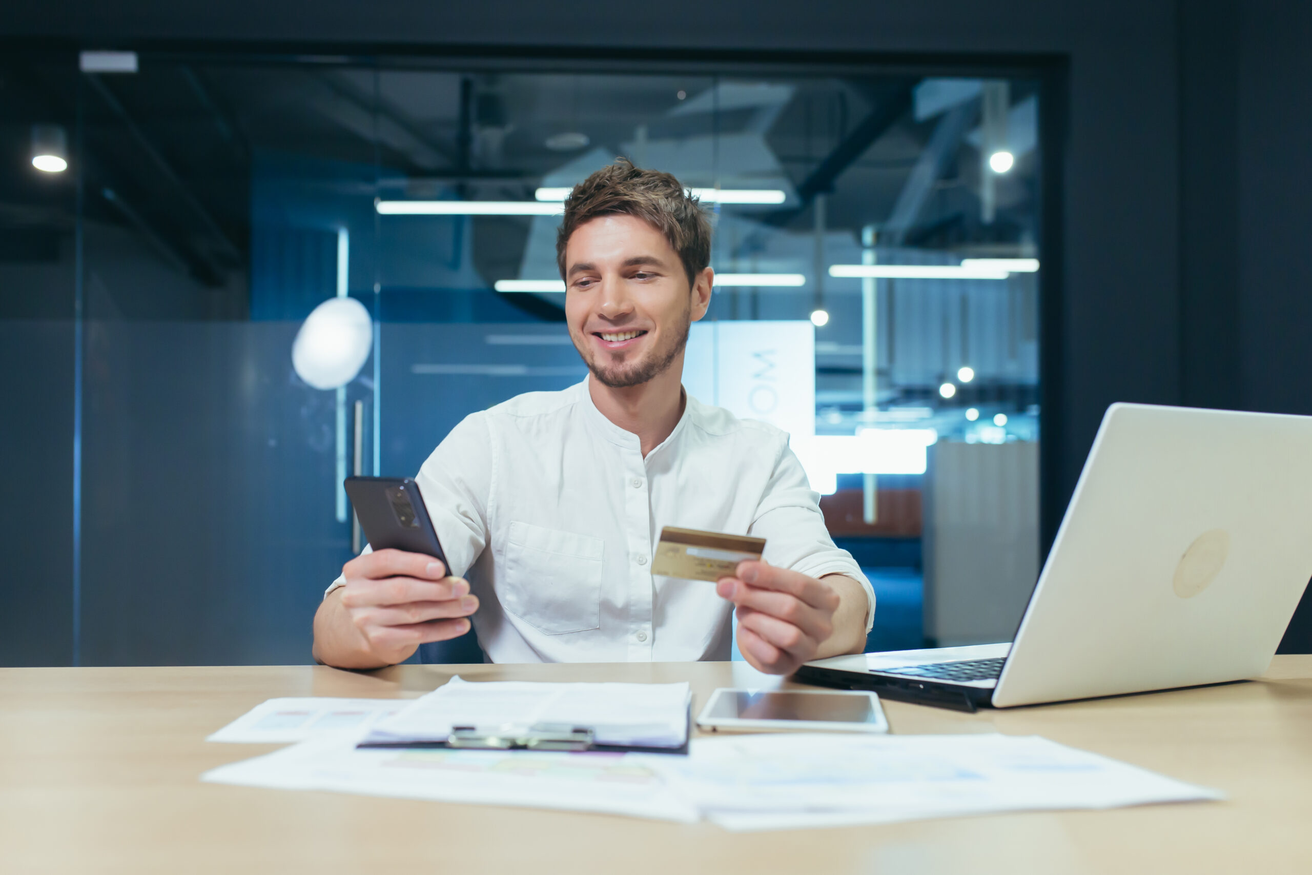 IT equipment lifts Archives - ServerLIFT®